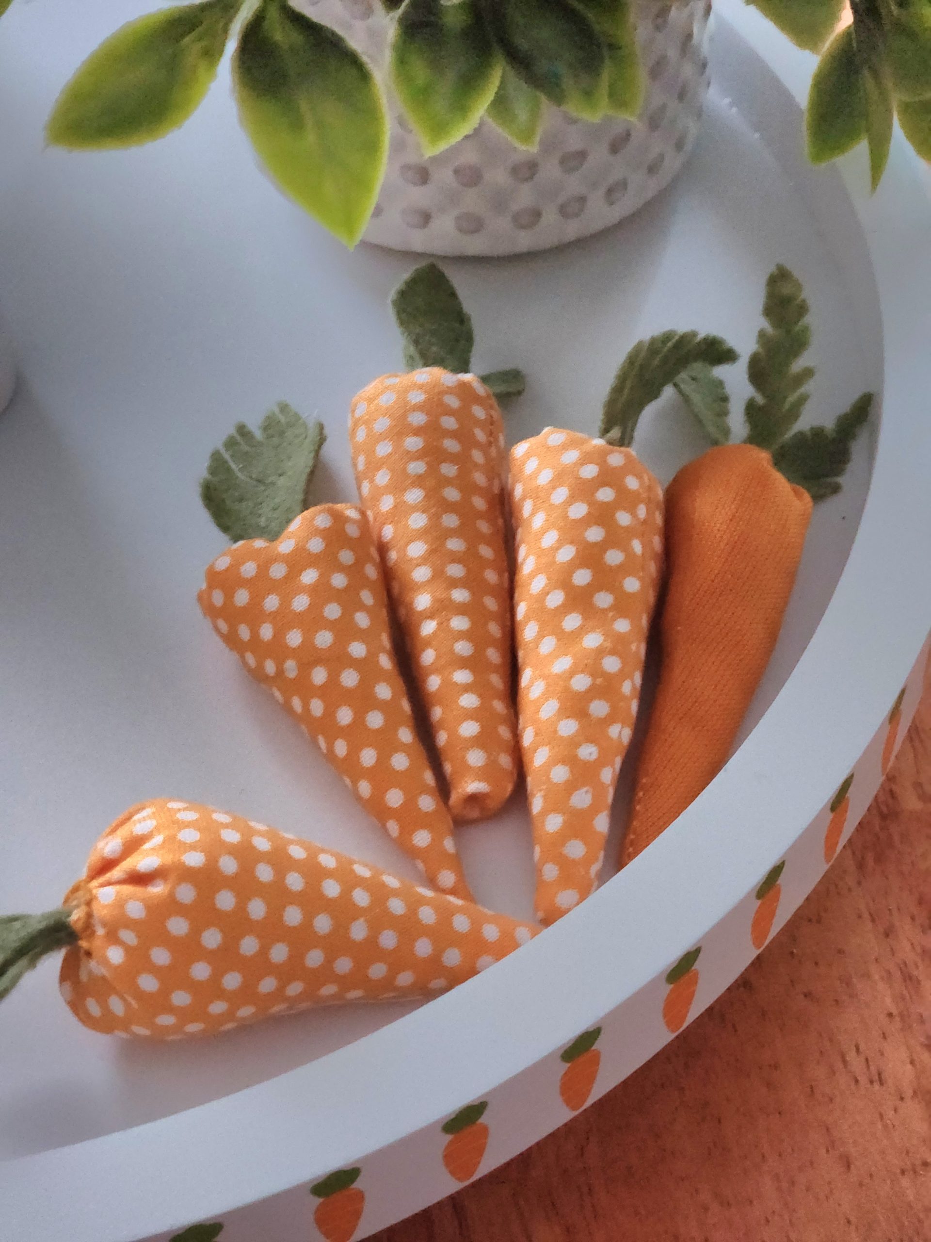 Cute Spring Craft | DIY Fabric Carrot Pattern - A Pretty Nice Life